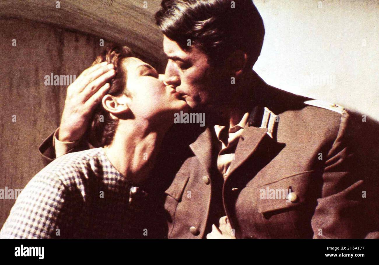 THE GUNS OF NAVARONE 1961 Columbia Pictures film with Gregory Peck as Captain Keith Mallory and ...