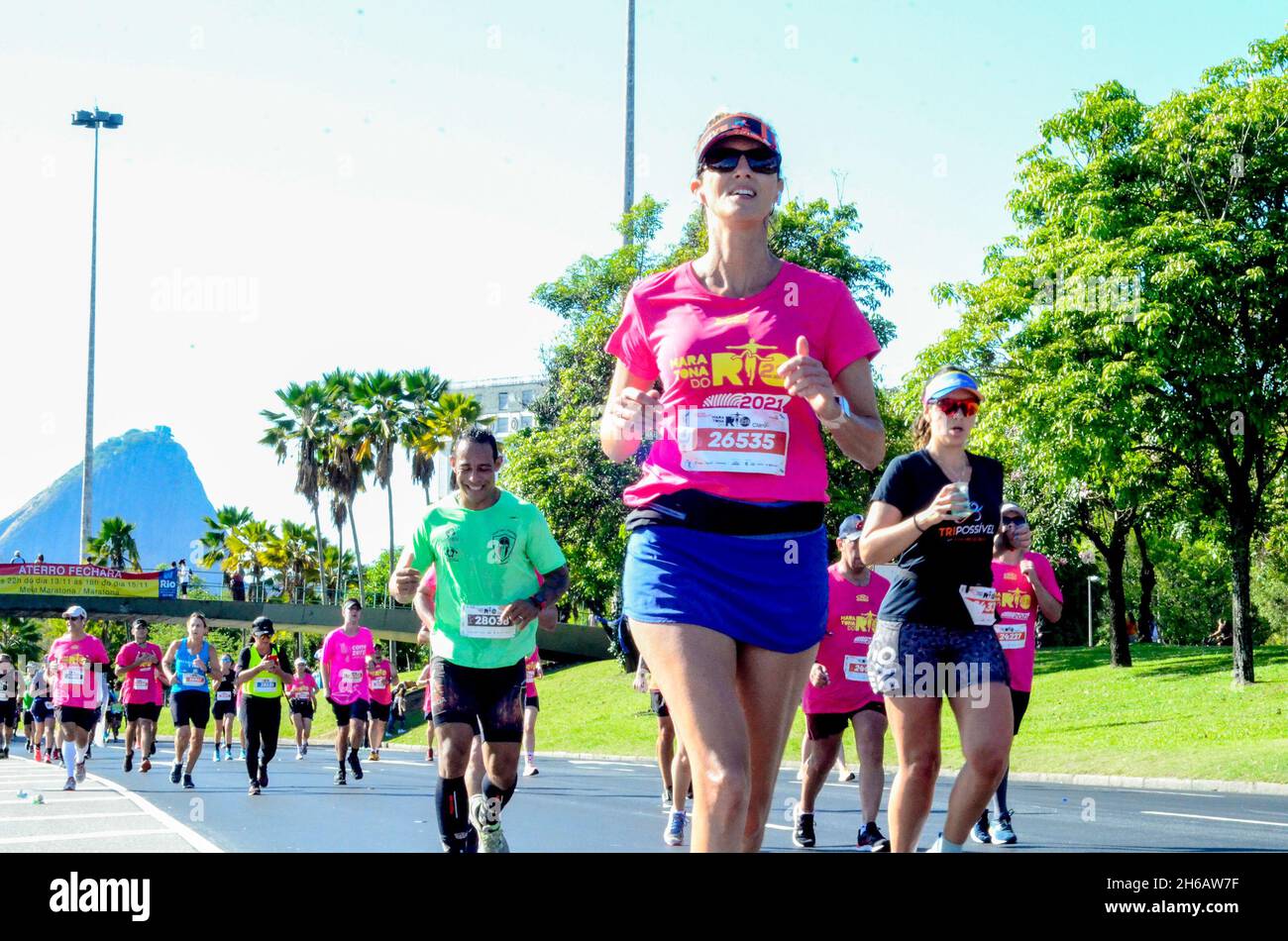Rio De Janeiro, Brazil. 14th Nov, 2021. The Rio 2021 Half Marathon took ...