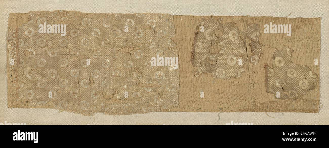 Fragment, Egypt, Roman period (30 B.C.-641 A.D.)/Arab period (641-969 ...