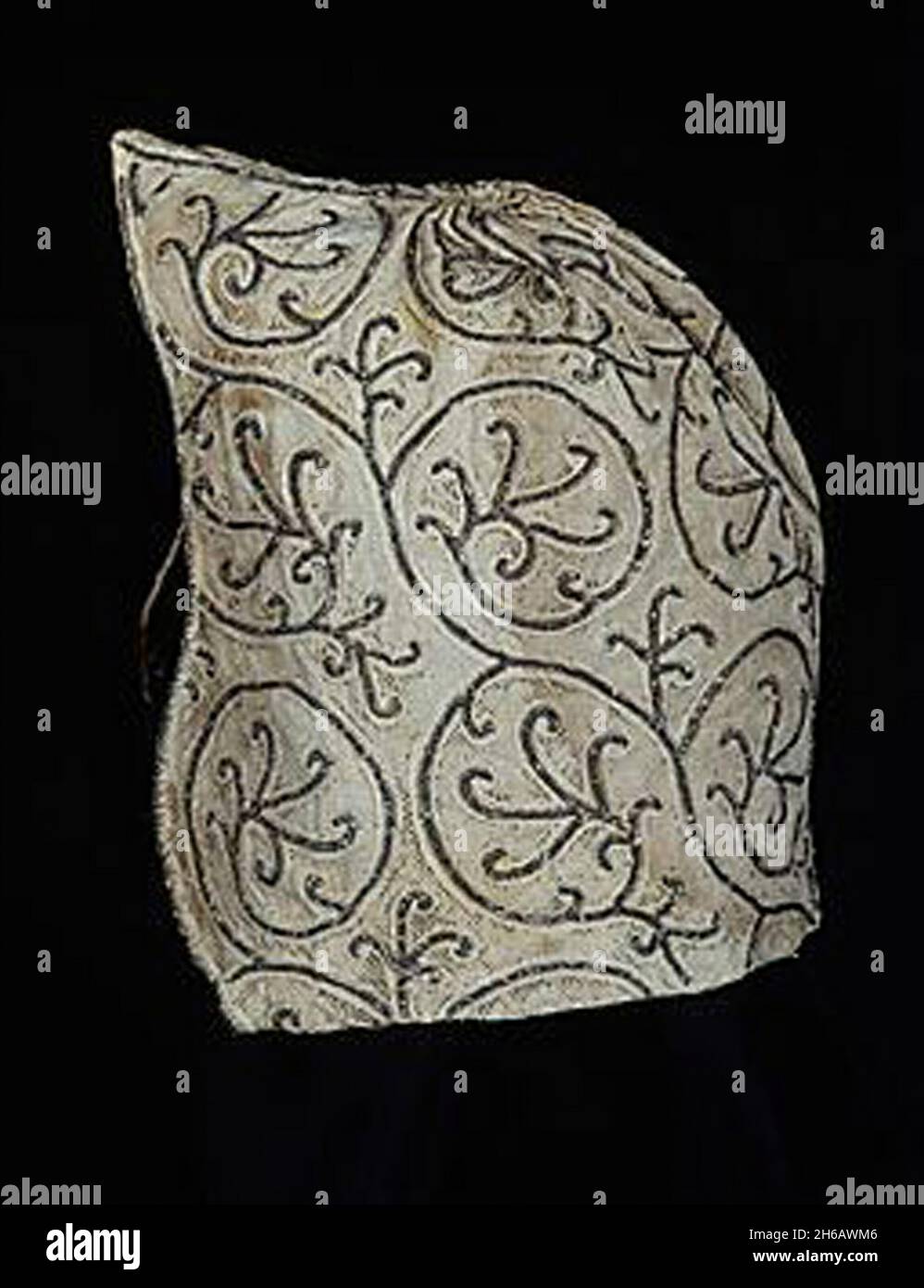 Silk embroidery in the 16th century hi-res stock photography and images ...