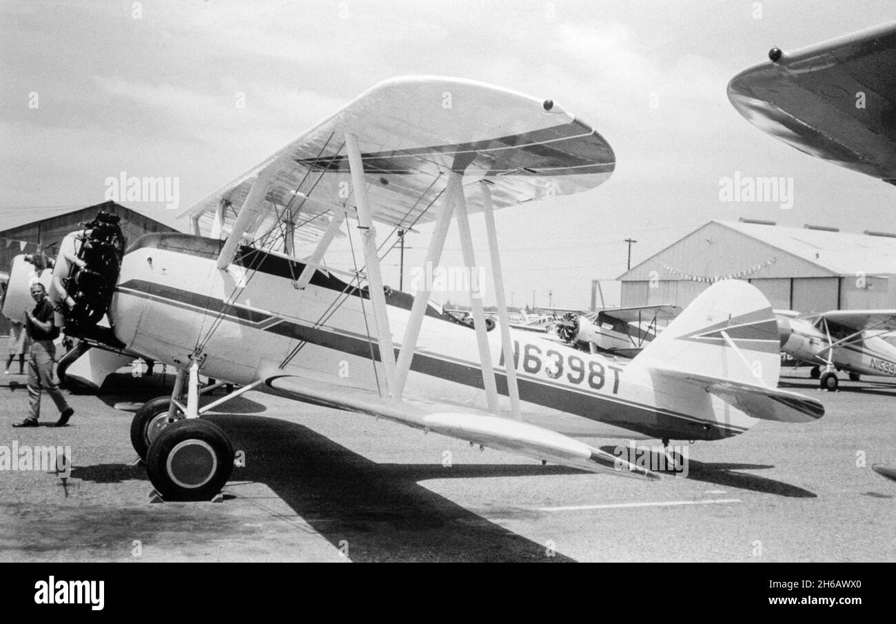 N3n 3 hi-res stock photography and images - Alamy