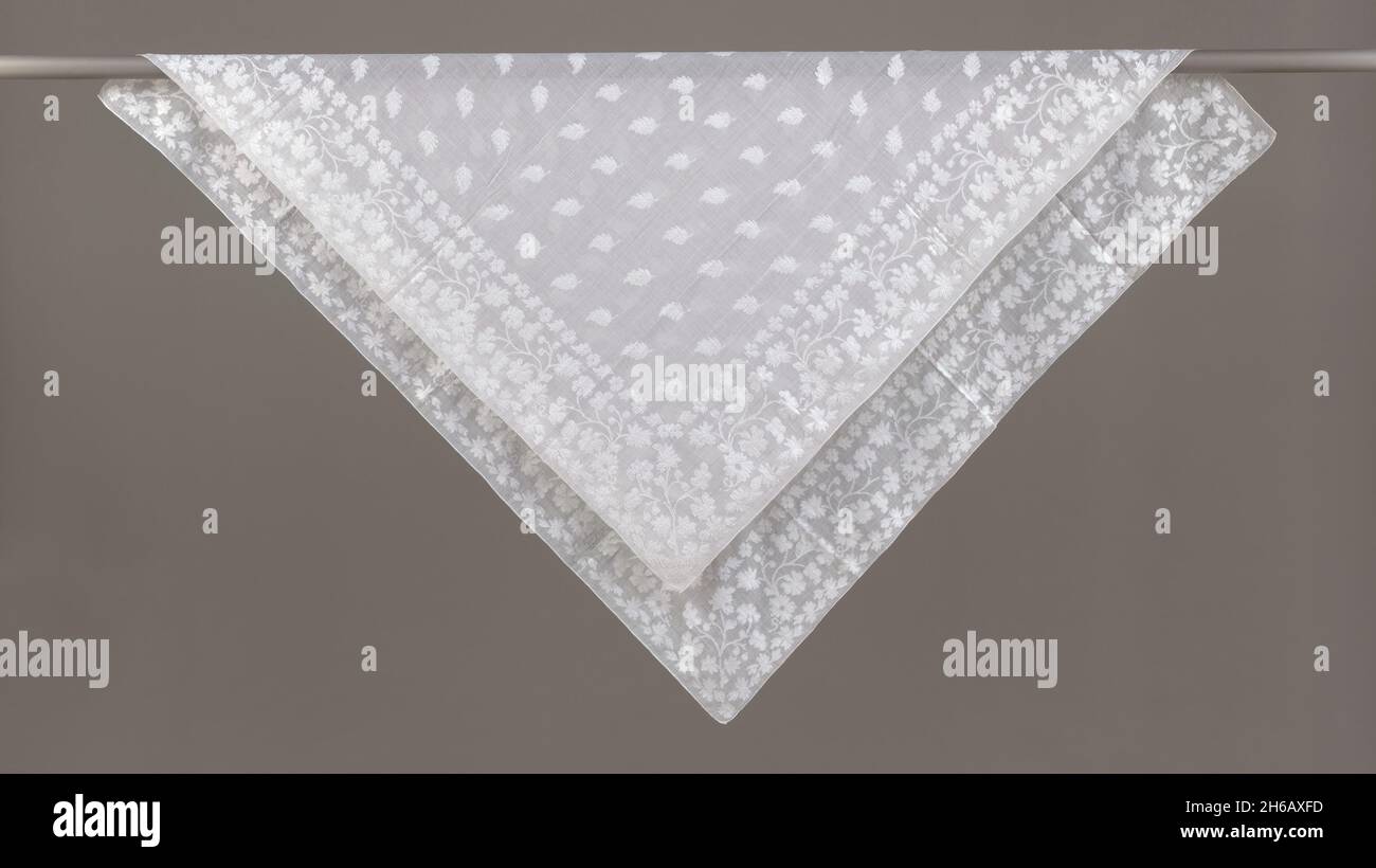 Indian fabric 1750 hi-res stock photography and images - Alamy