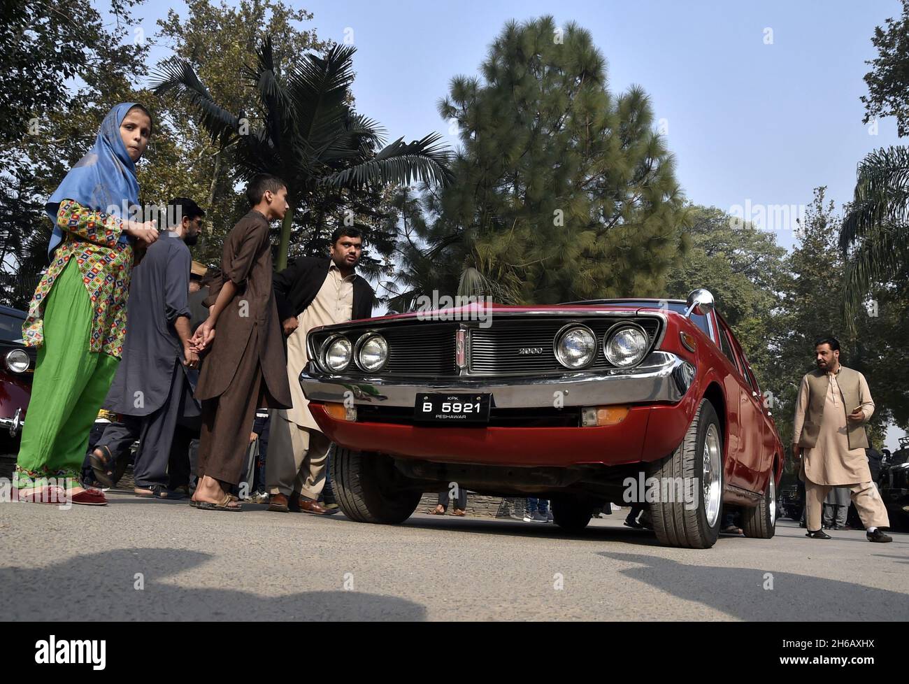 Peshawar, Pakistan. 14th Nov, 2021. People visit the 12th Vintage and ...