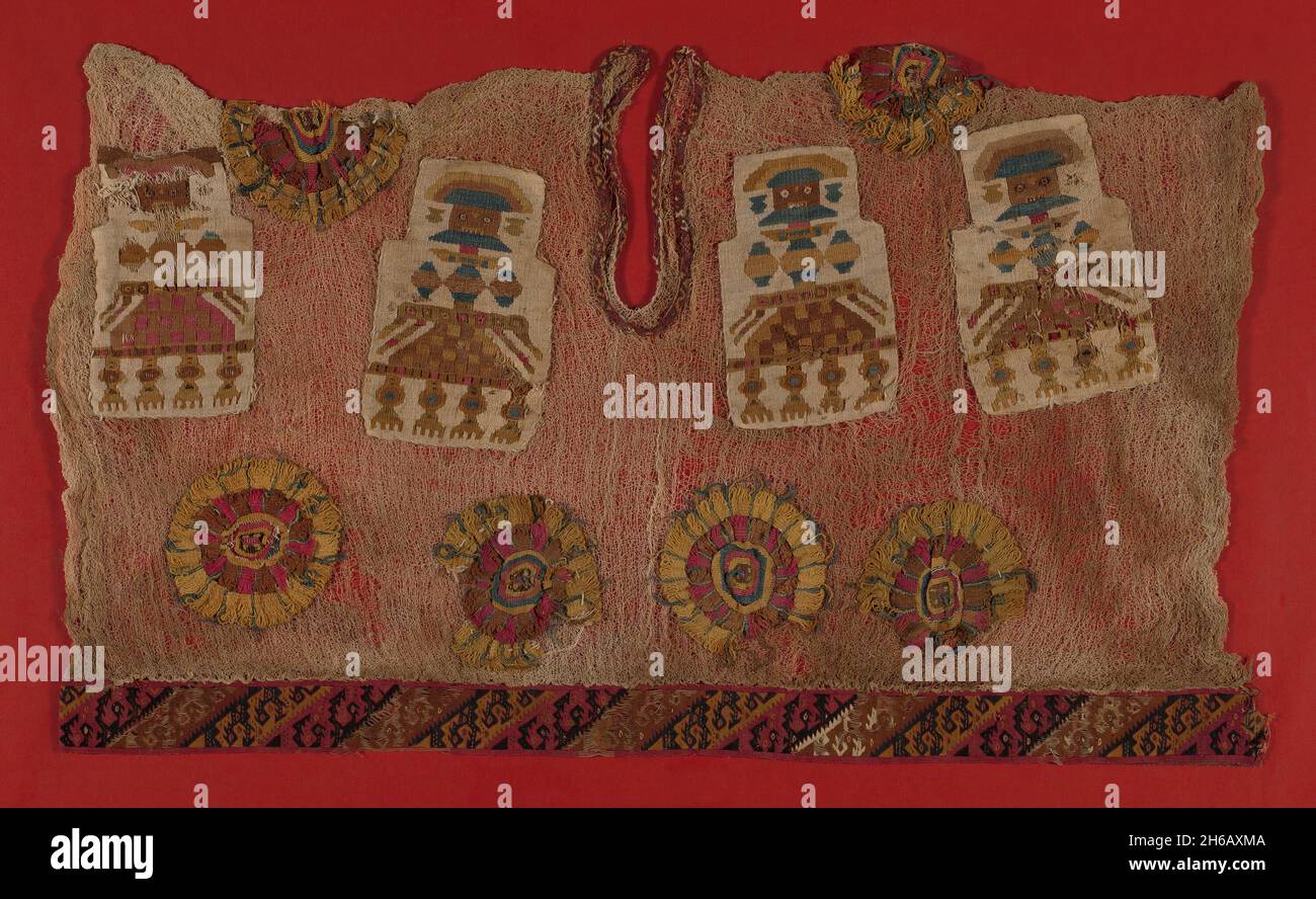 Tunic dress 13th hi-res stock photography and images - Alamy