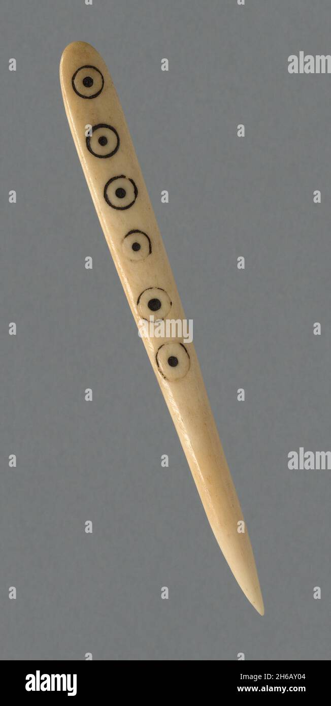 Woven bone hi-res stock photography and images - Alamy