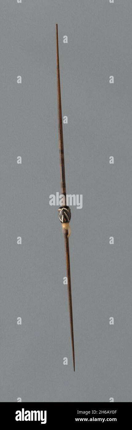 Indigenous weaving tools hi-res stock photography and images - Alamy