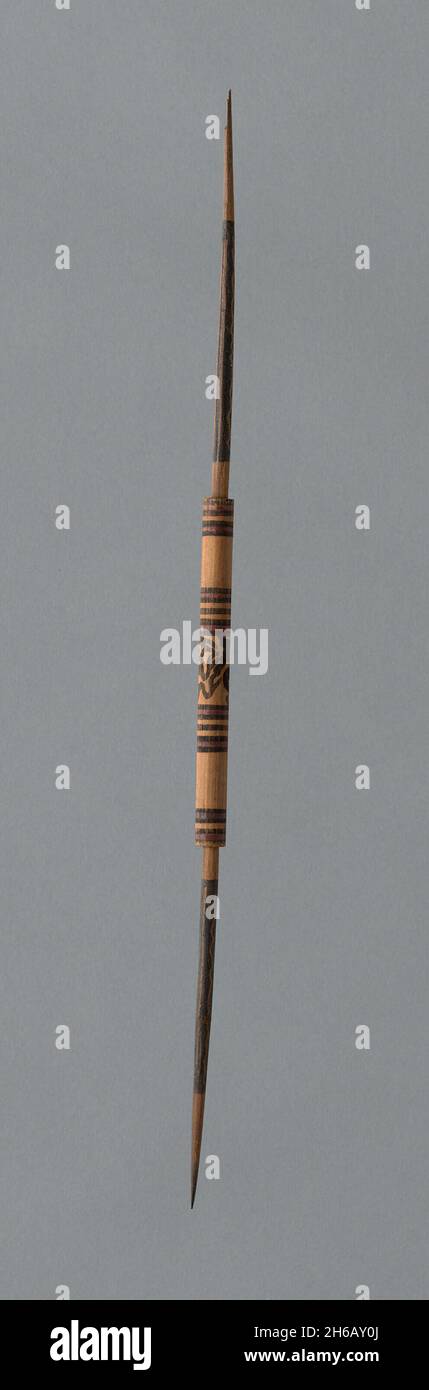 Indigenous weaving tools hi-res stock photography and images - Alamy