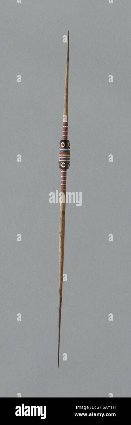 Indigenous weaving tools hi-res stock photography and images - Alamy