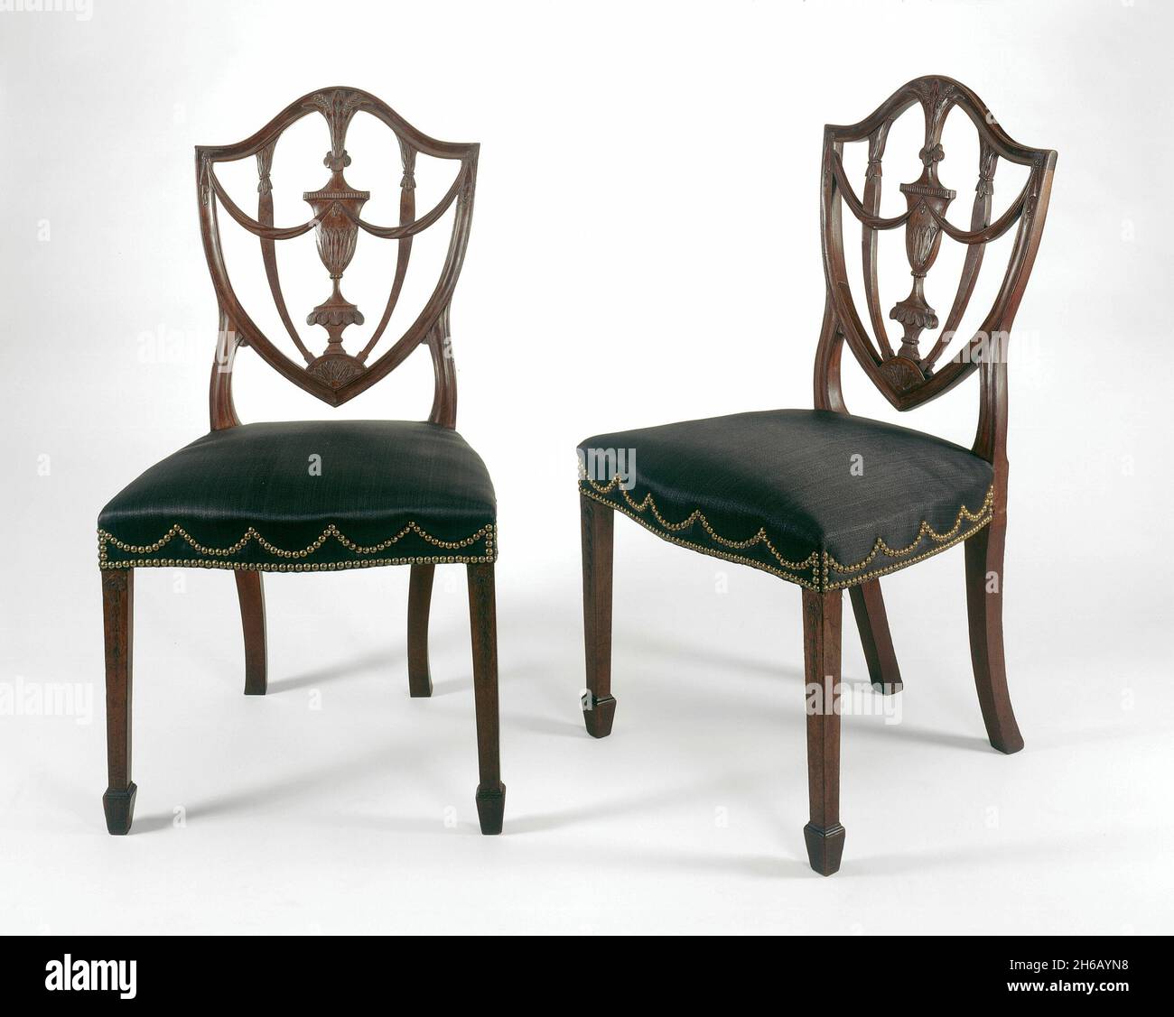 Hepplewhite side chair hi-res stock photography and images - Alamy
