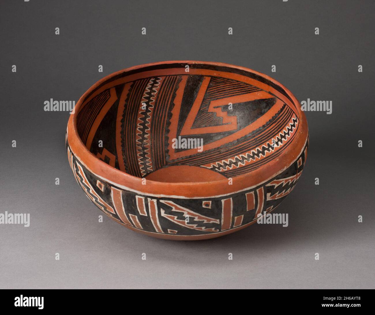 Bowl with Geometric Black-and-White Motifs on Interior and Exterior ...