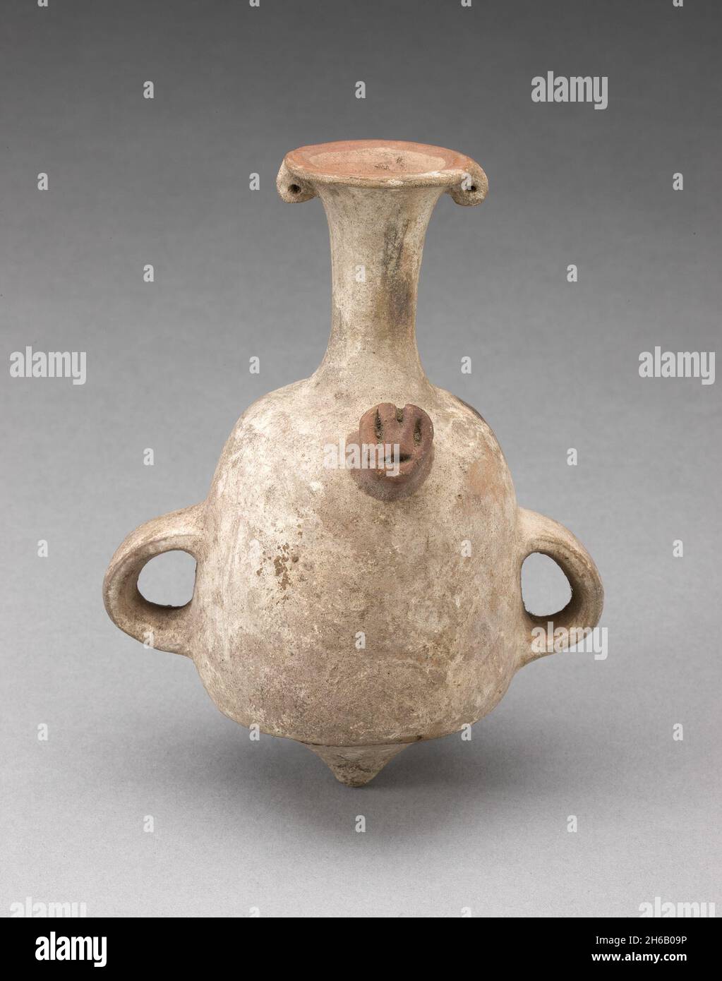 Miniature aryballos hi-res stock photography and images - Alamy