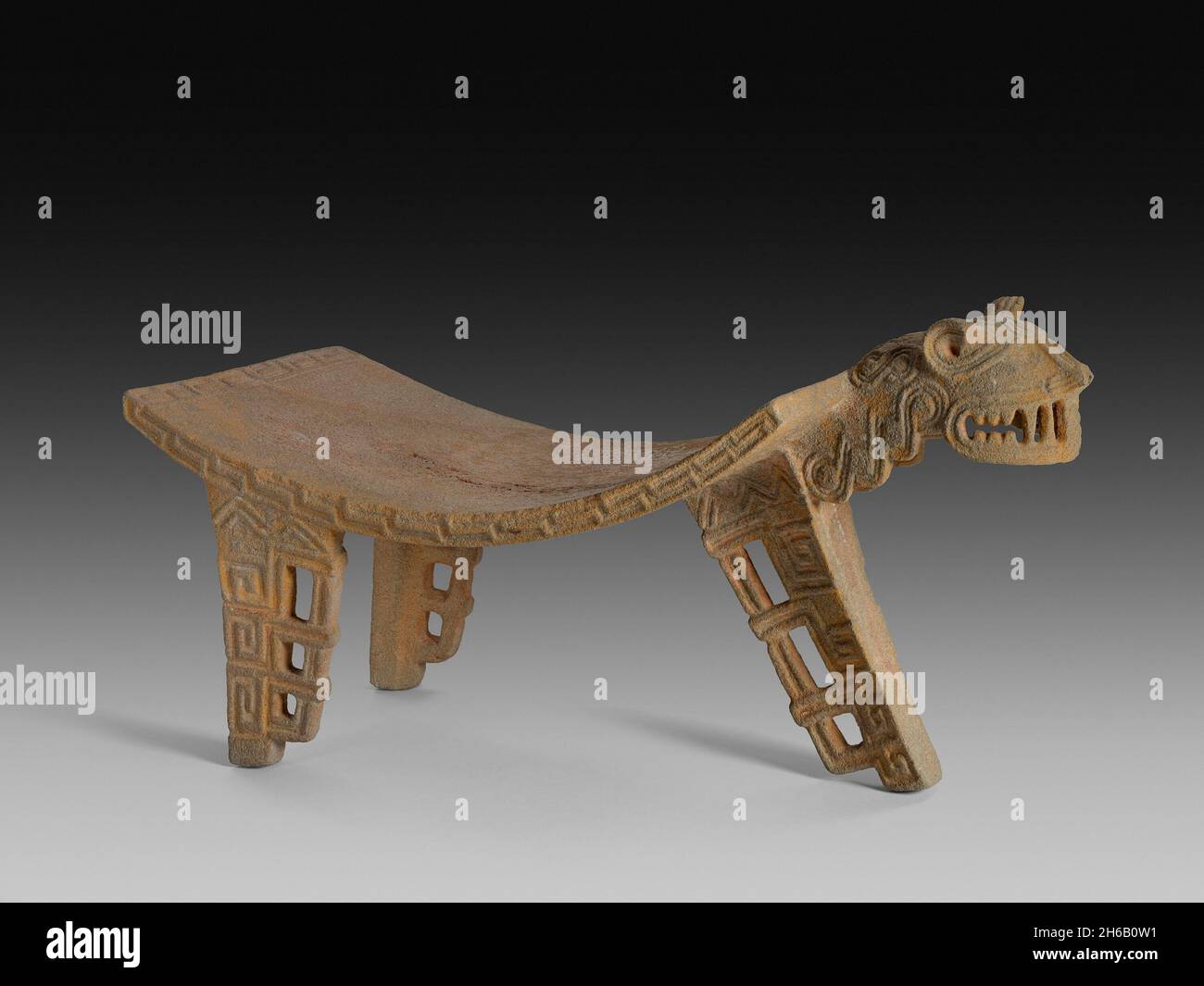 Ceremonial sacrificial table hi-res stock photography and images - Alamy