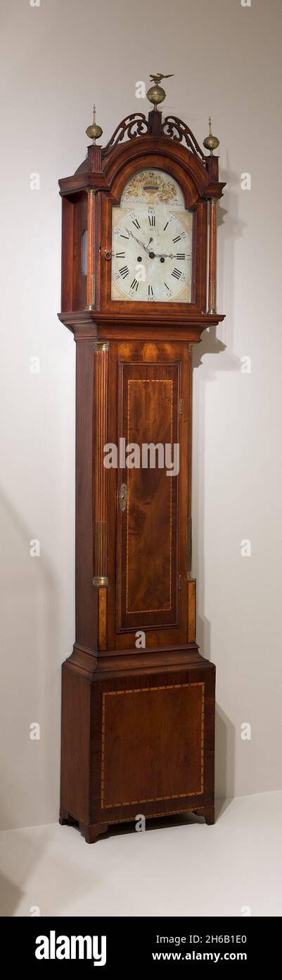 Tall case clock hi-res stock photography and images - Alamy