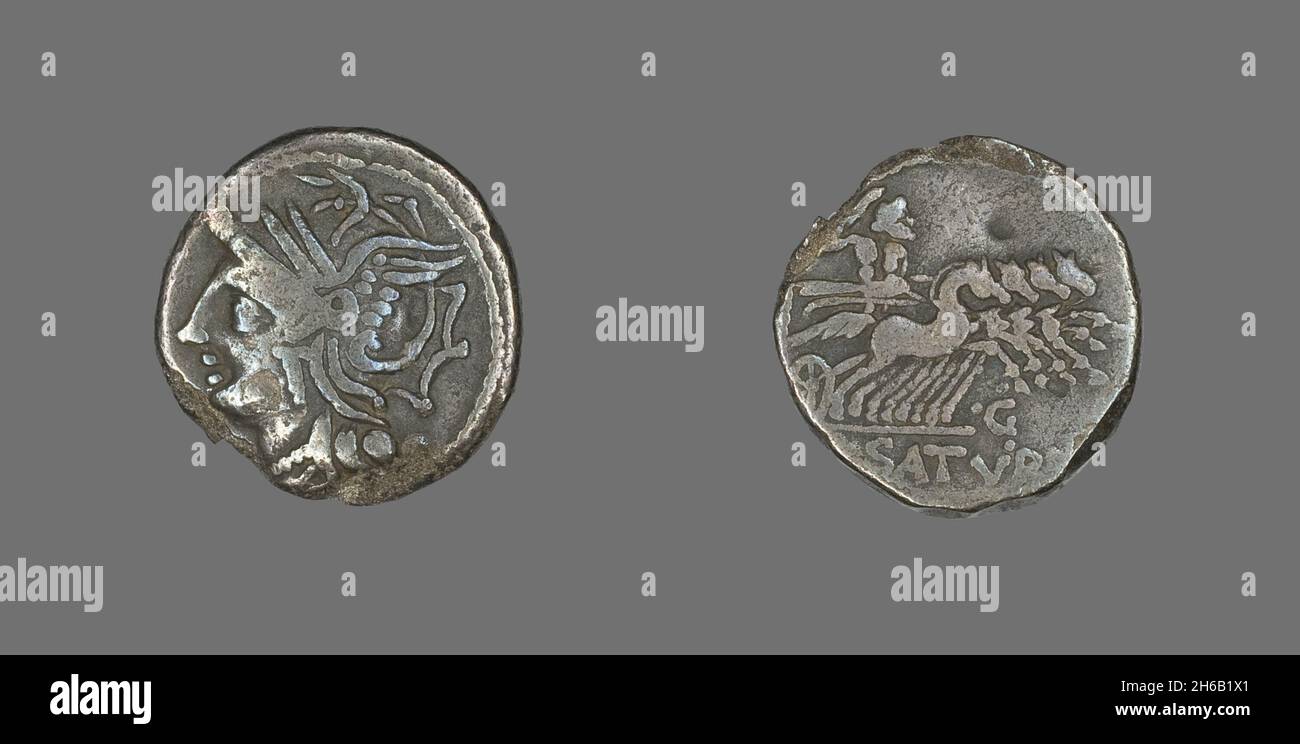 Denarius (Coin) Depicting the Goddess Roma, 104 BCE Stock Photo - Alamy