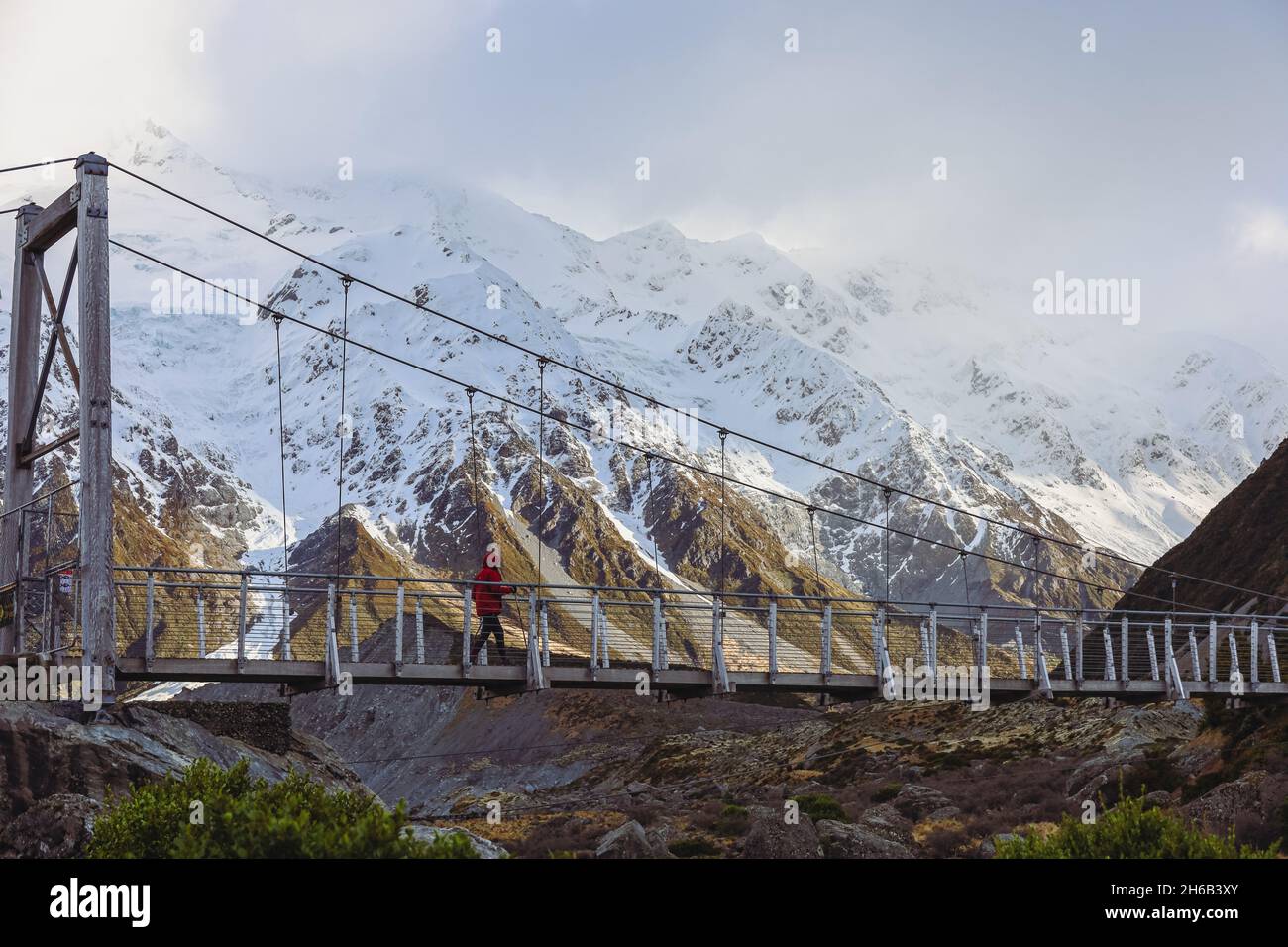 Walking across bridge hi-res stock photography and images - Alamy