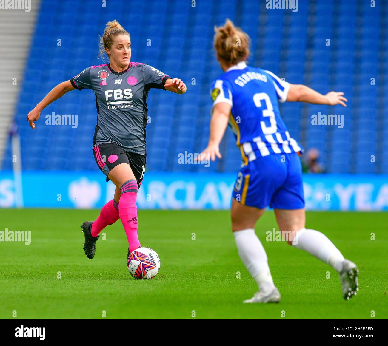 Sophie howard hi-res stock photography and images - Alamy