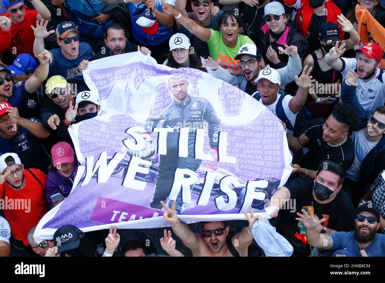 Sao Paulo, Brazil. 14th Nov, 2021. Fans, F1 Grand Prix of Brazil at ...
