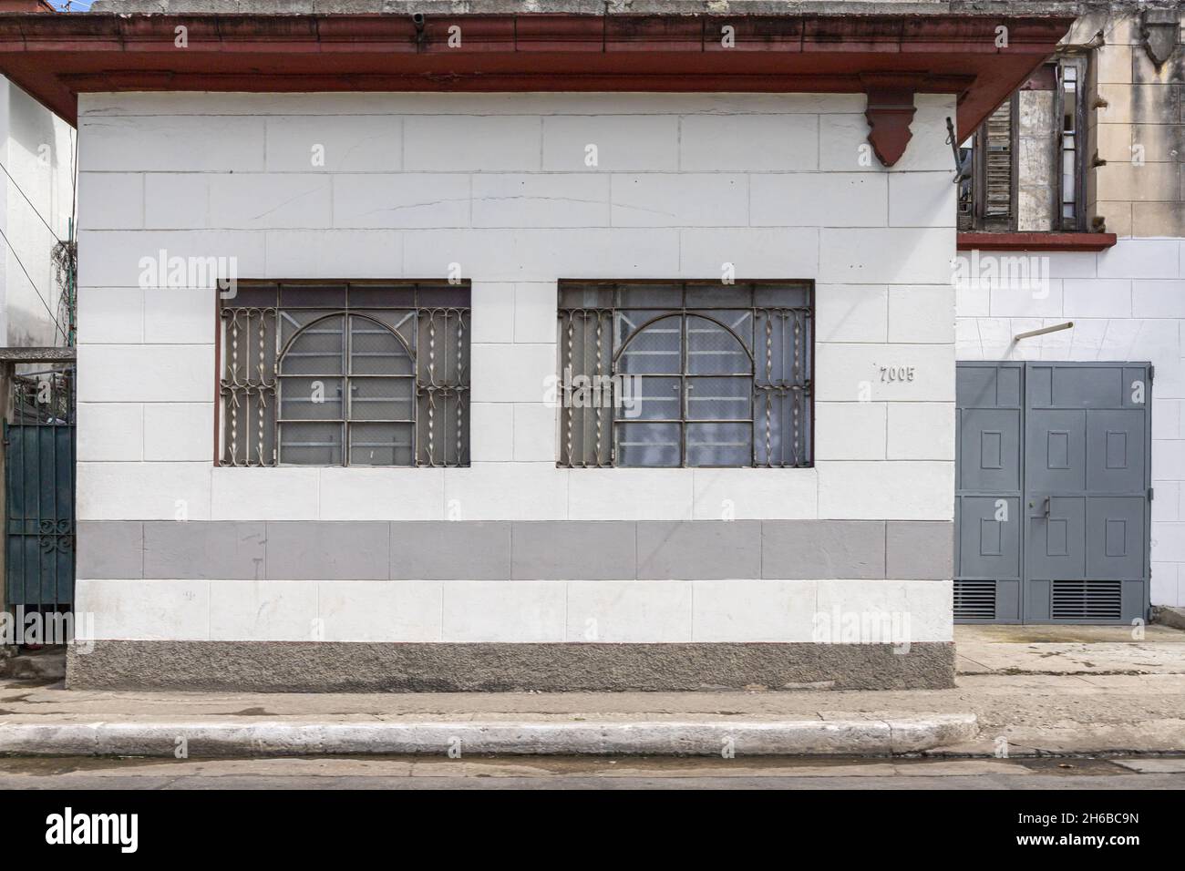 15 windows hi-res stock photography and images - Alamy