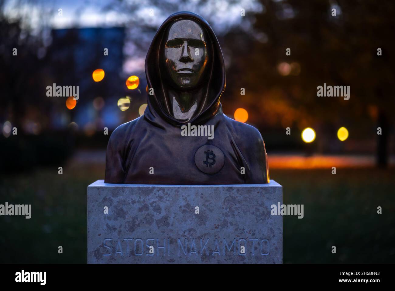 Satoshi nakamoto statue hi-res stock photography and images - Alamy Satoshi nakamoto statue hi-res stock photography and images - Alamy