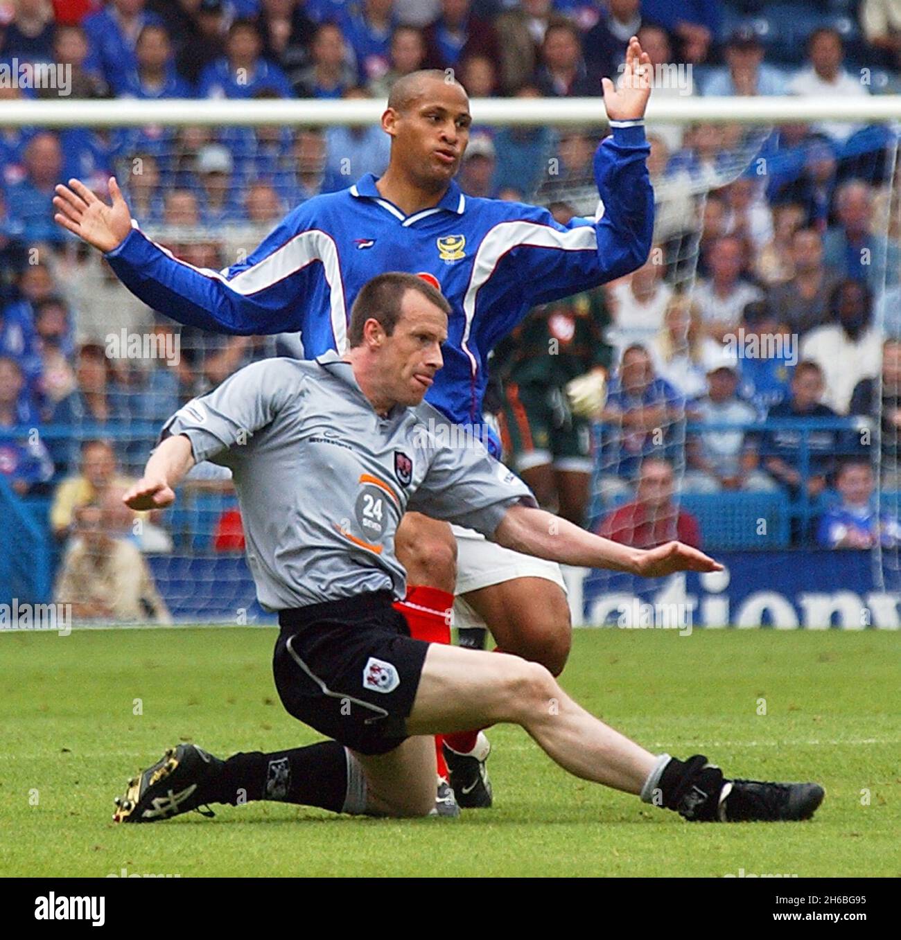 Steve claridge portsmouth hi-res stock photography and images - Alamy