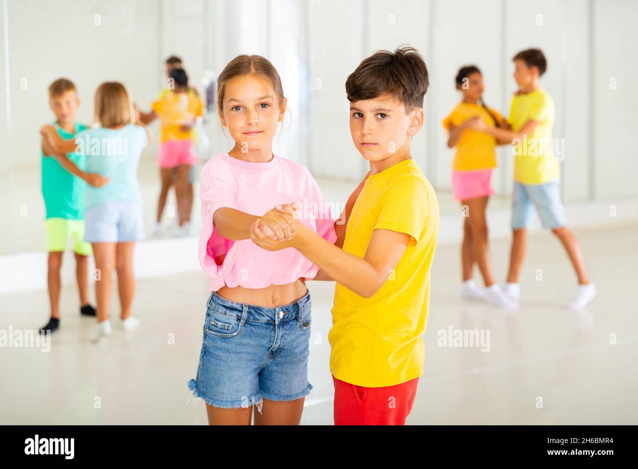 Ballroom dancing couple spanish hi-res stock photography and images - Alamy