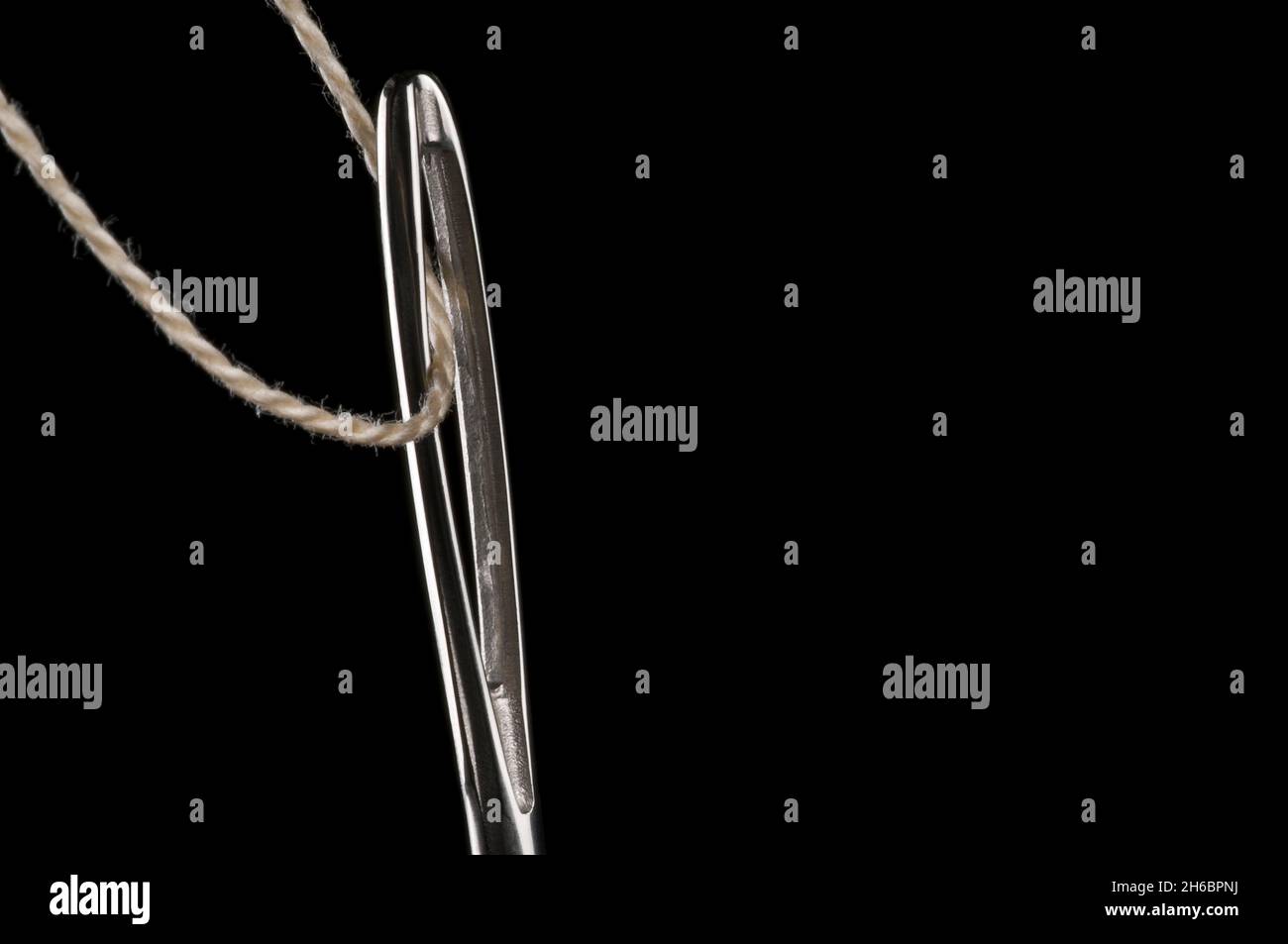 Silver needle string hi-res stock photography and images - Alamy