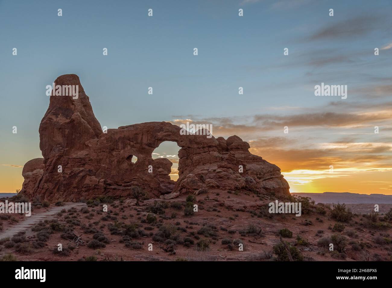 Turret shape hi-res stock photography and images - Alamy