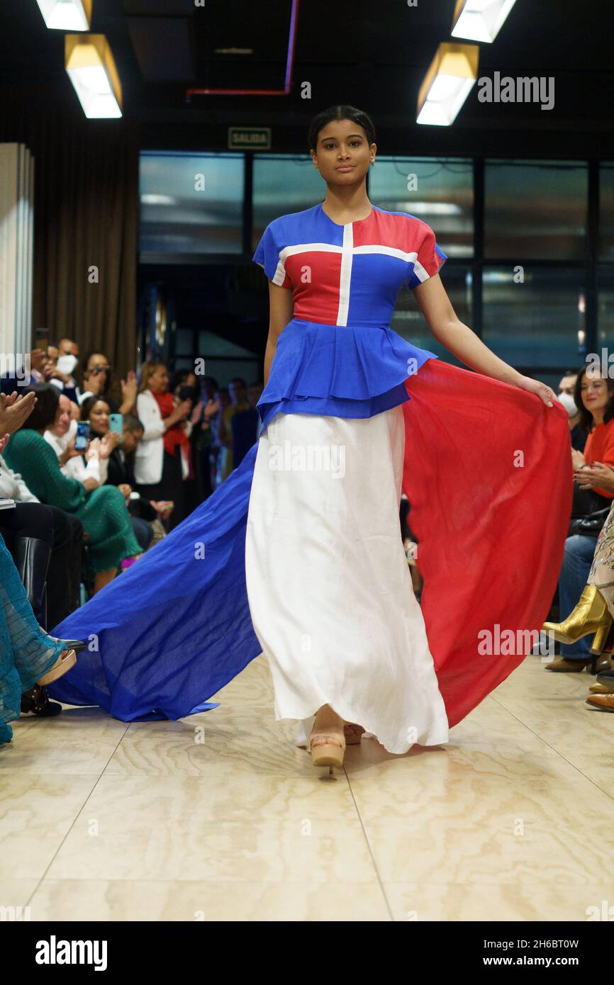 Nina vazquez hi-res stock photography and images - Alamy