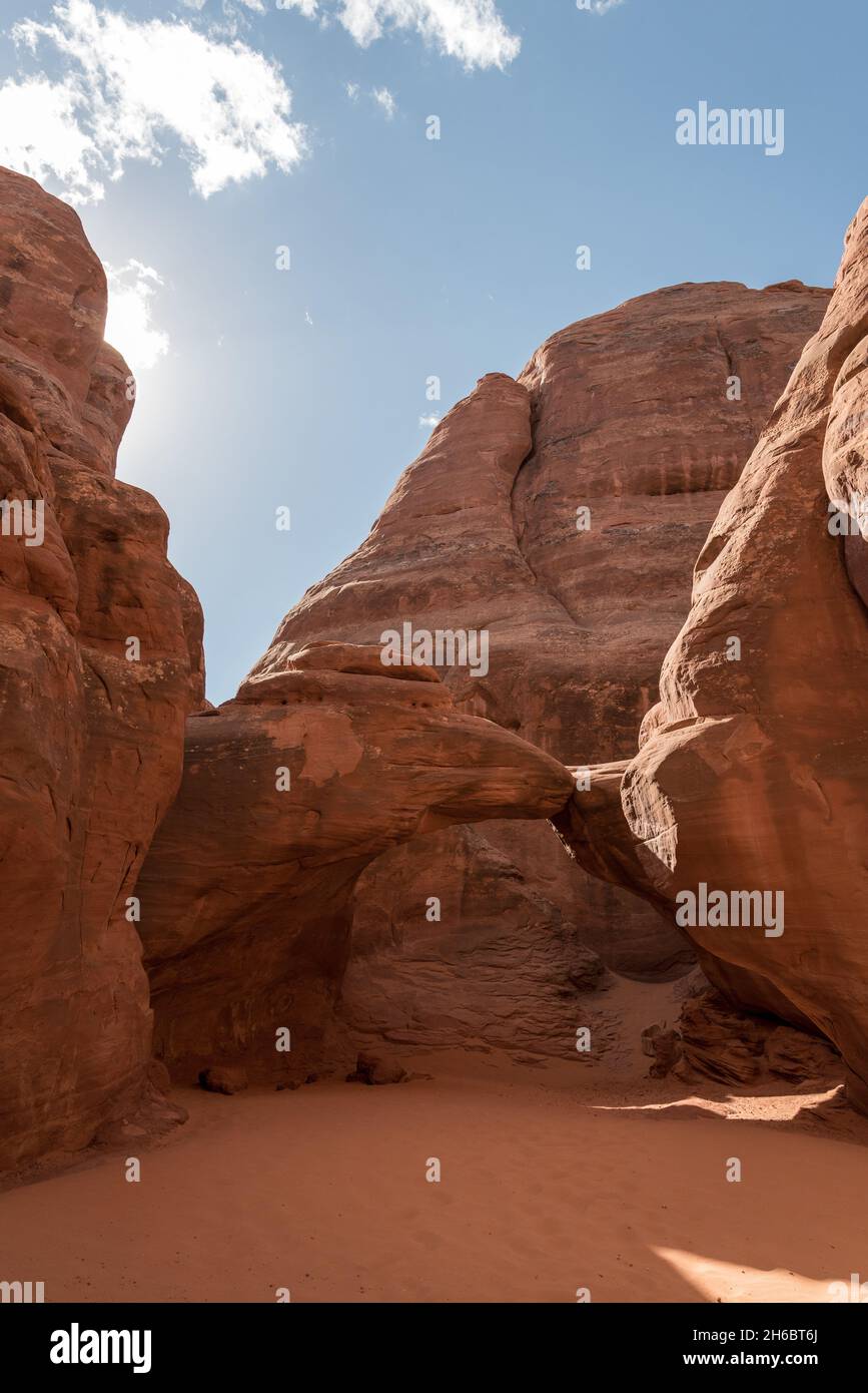 Hidden arch in the Arches National Park, USA Stock Photo - Alamy