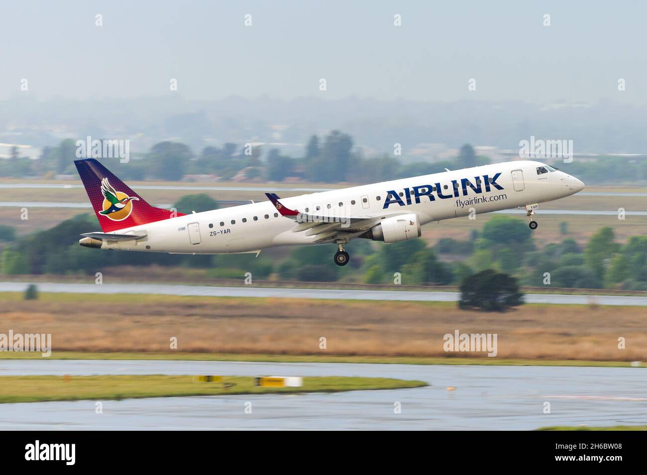 Airlink South Africa Embraer 190 aircraft taking off at Johannesburg ...