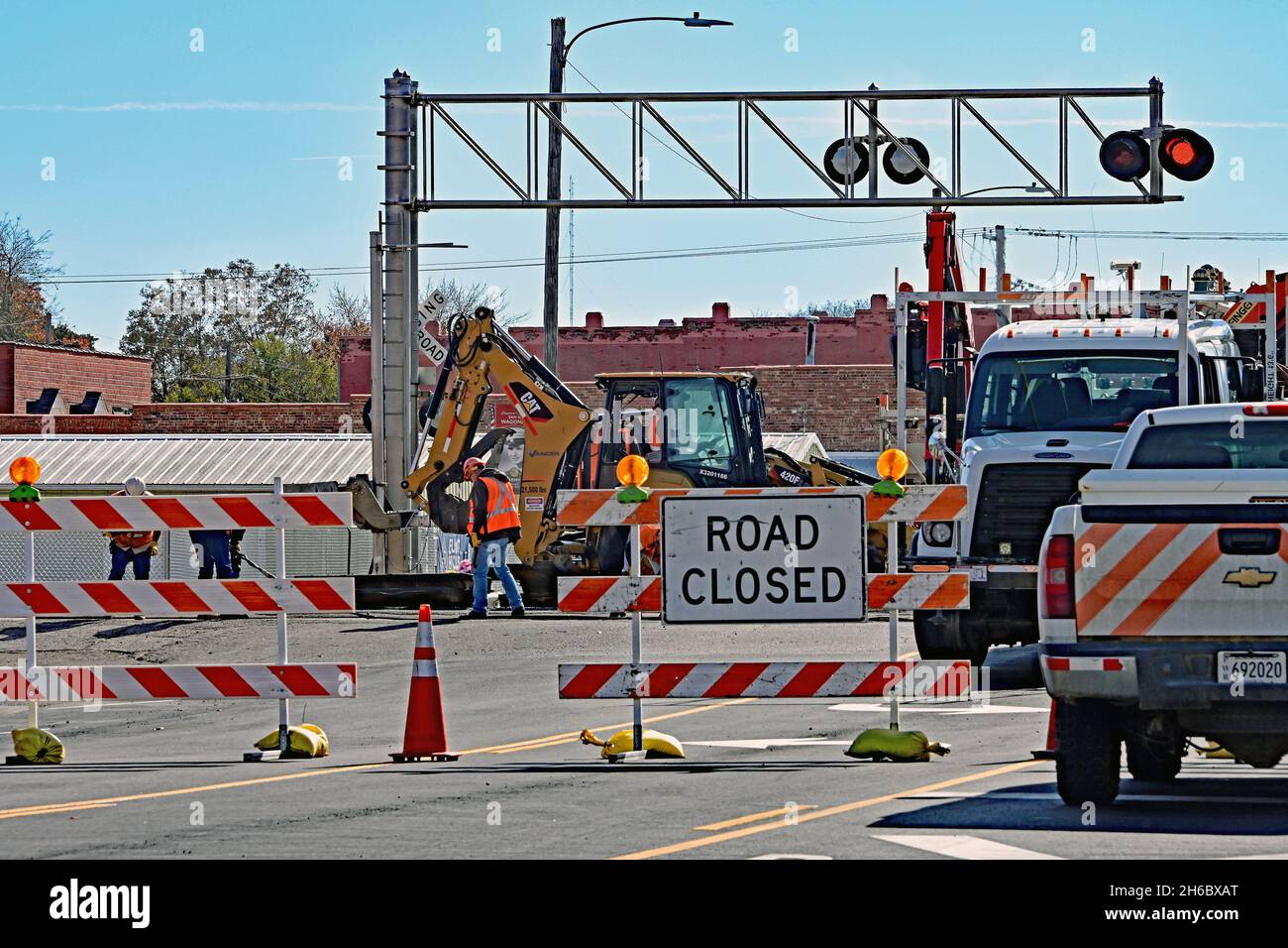 Railroad track maintenance workers from Burlington Northern Santa Fe ...