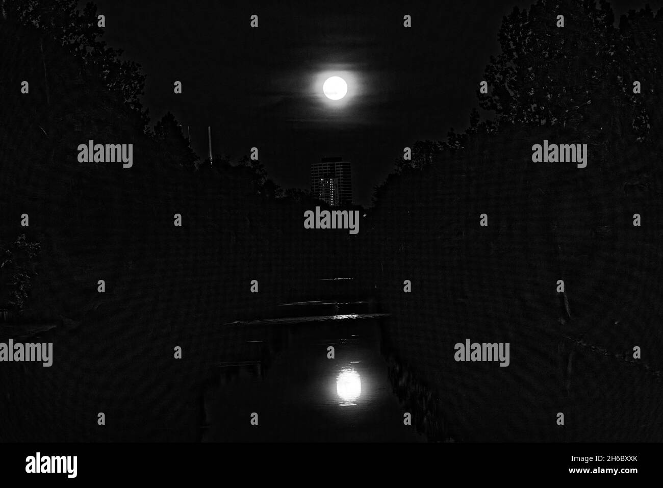 Zentrum party hi-res stock photography and images - Alamy