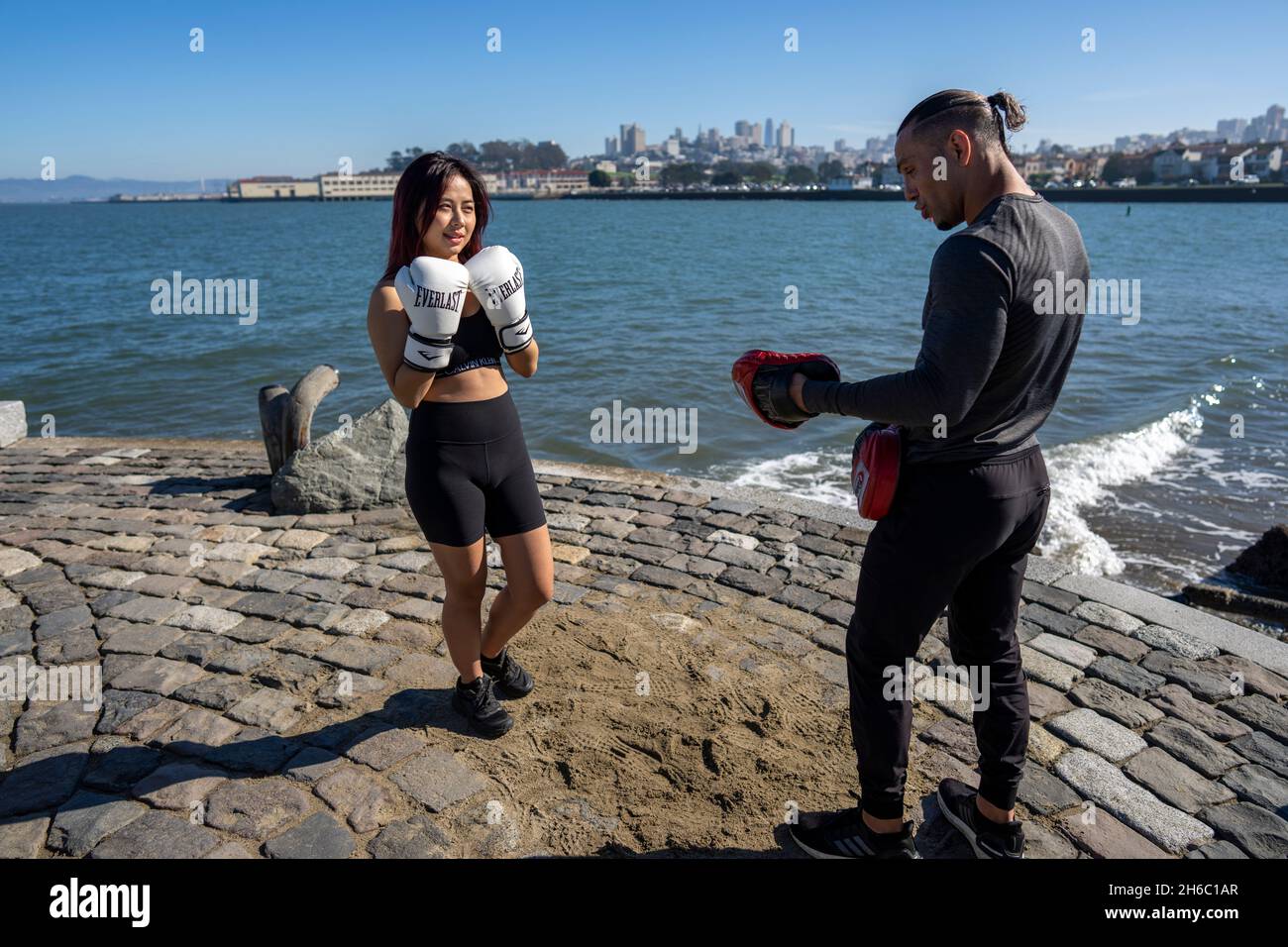 First mma training session hi-res stock photography and images - Alamy