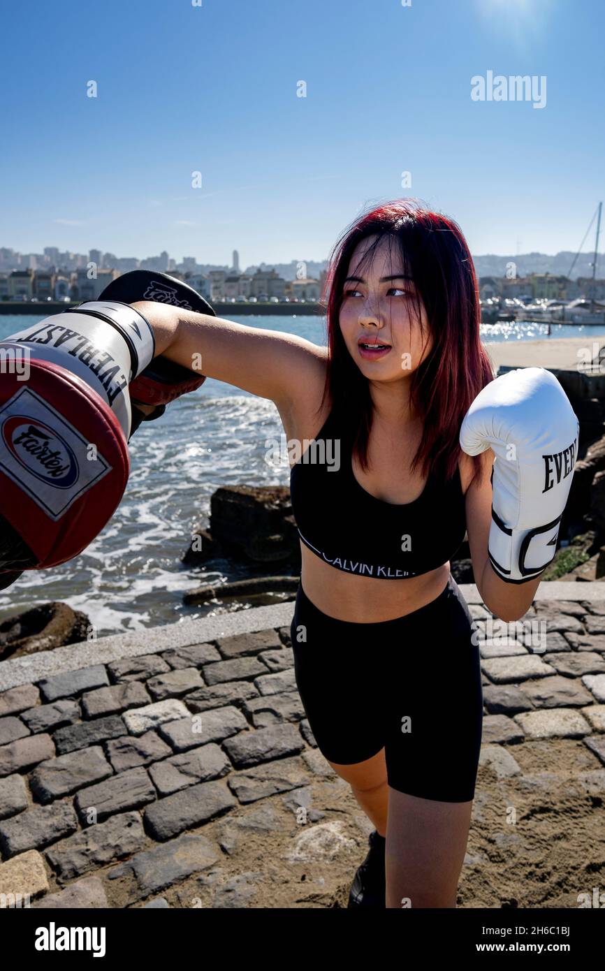 First mma workout hi-res stock photography and images - Alamy