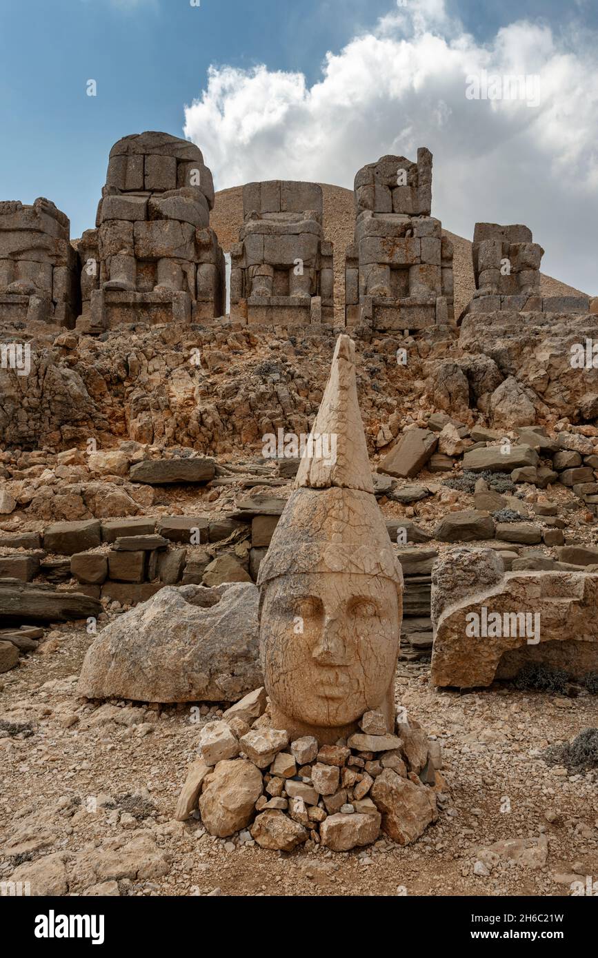 Sculpture of a Greek god on top of a mountain in Turkey Stock Photo - Alamy