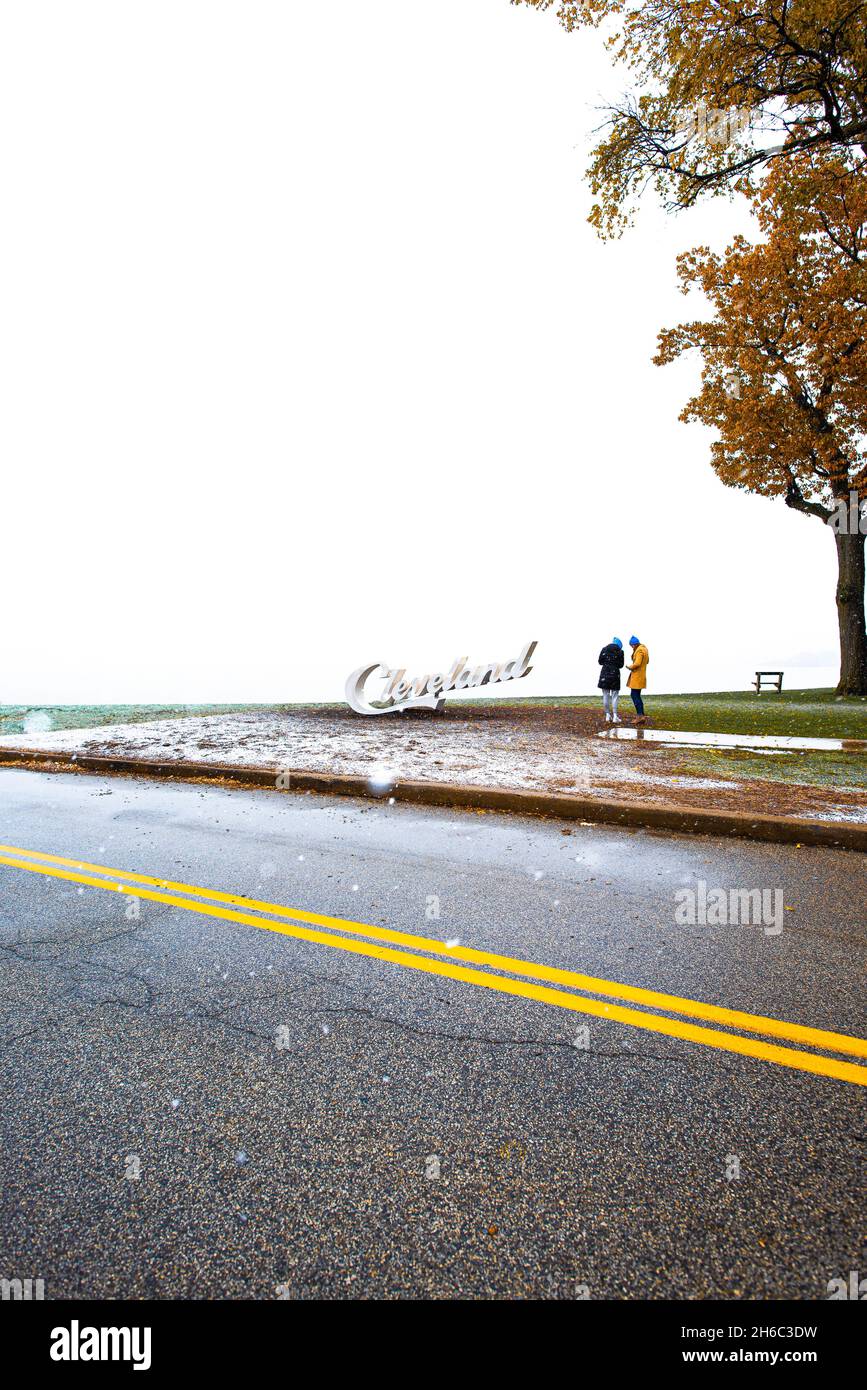 Cleveland Sign with Snow Stock Photo - Alamy