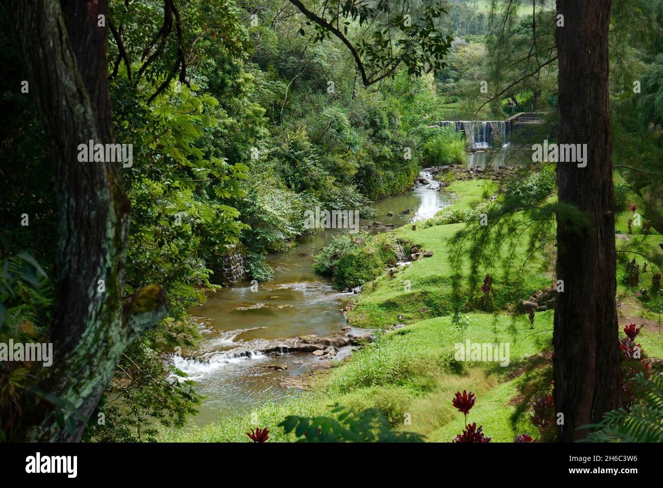 Stone dam hi-res stock photography and images - Alamy
