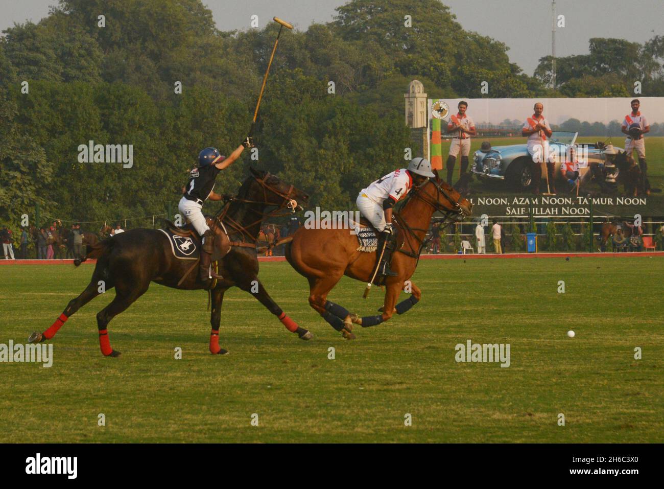 Lahore, Punjab, Pakistan. 14th Nov, 2021. Pakistani Players of Zacky ...
