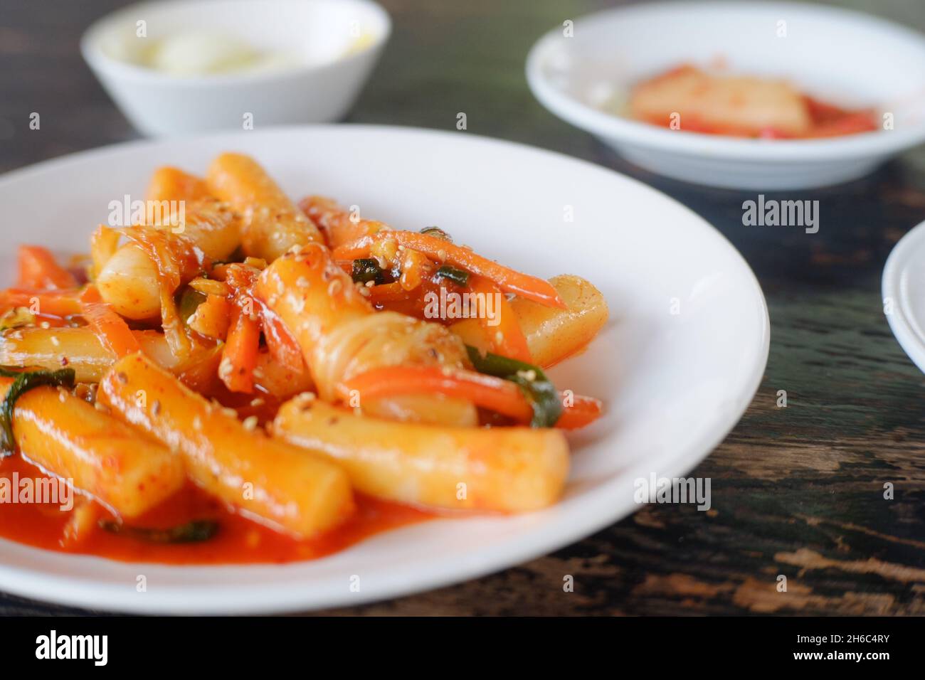 Plate of traditional Korean Tteok-bokki Stock Photo - Alamy
