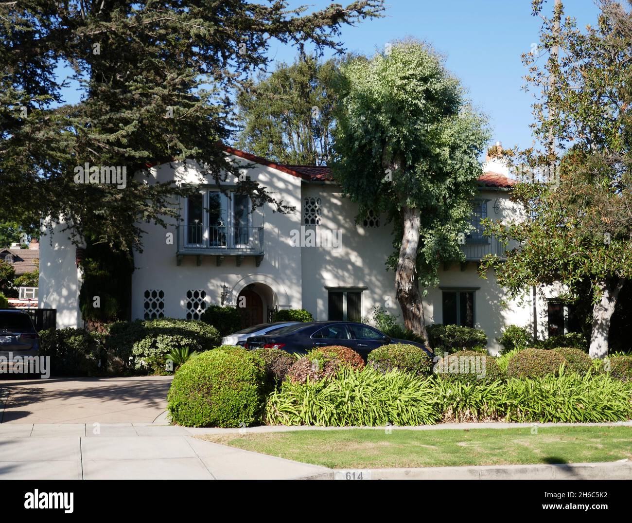 Roland Young High Resolution Stock Photography and Images - Alamy