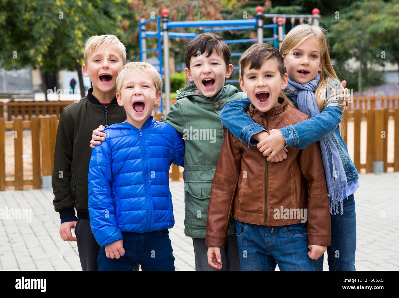 Children scream joy hi-res stock photography and images - Alamy