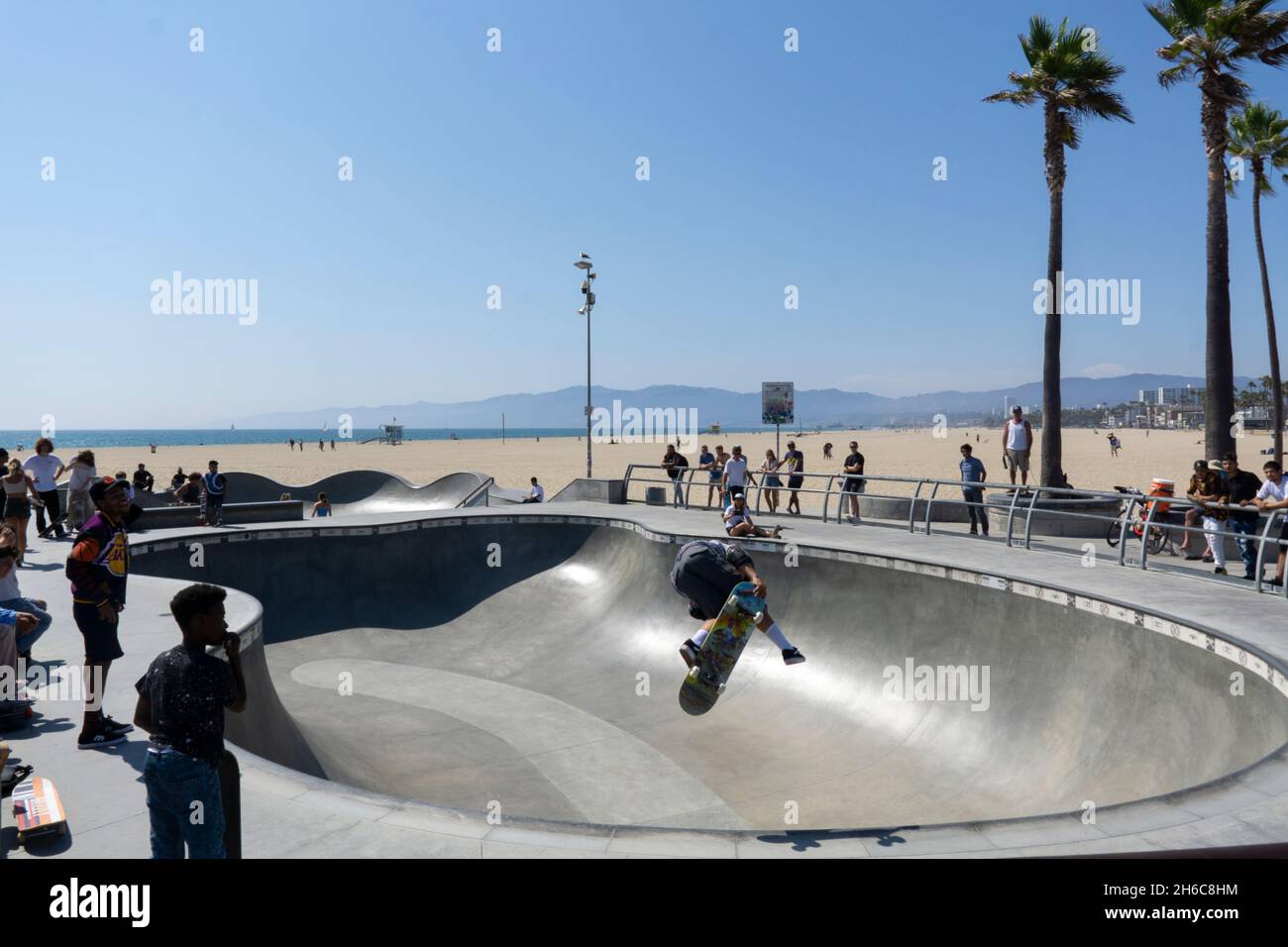 Los angeles skating hi-res stock photography and images - Alamy