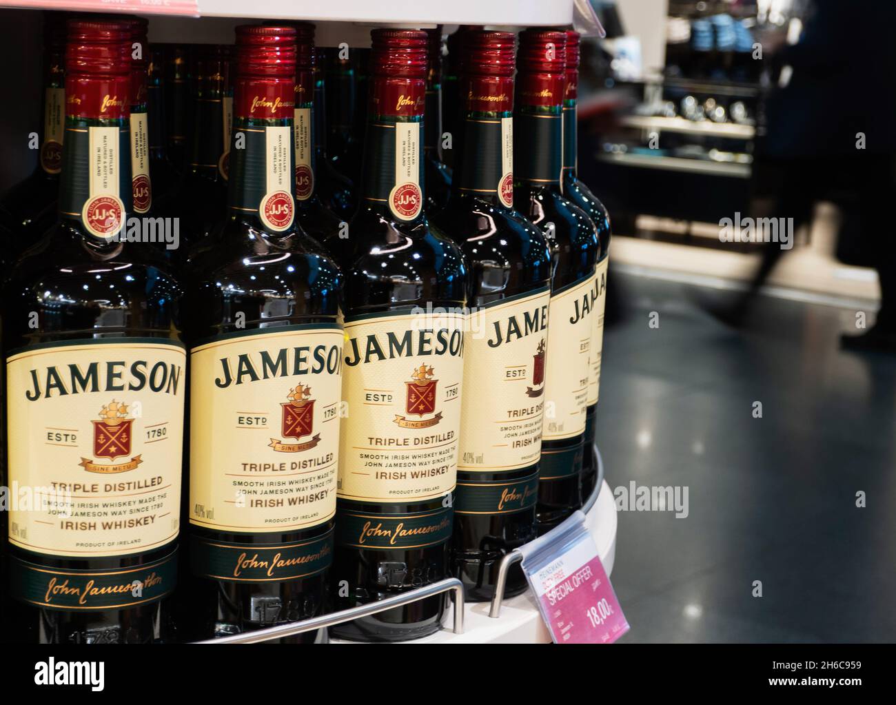 Jameson logo hi-res stock photography and images - Alamy