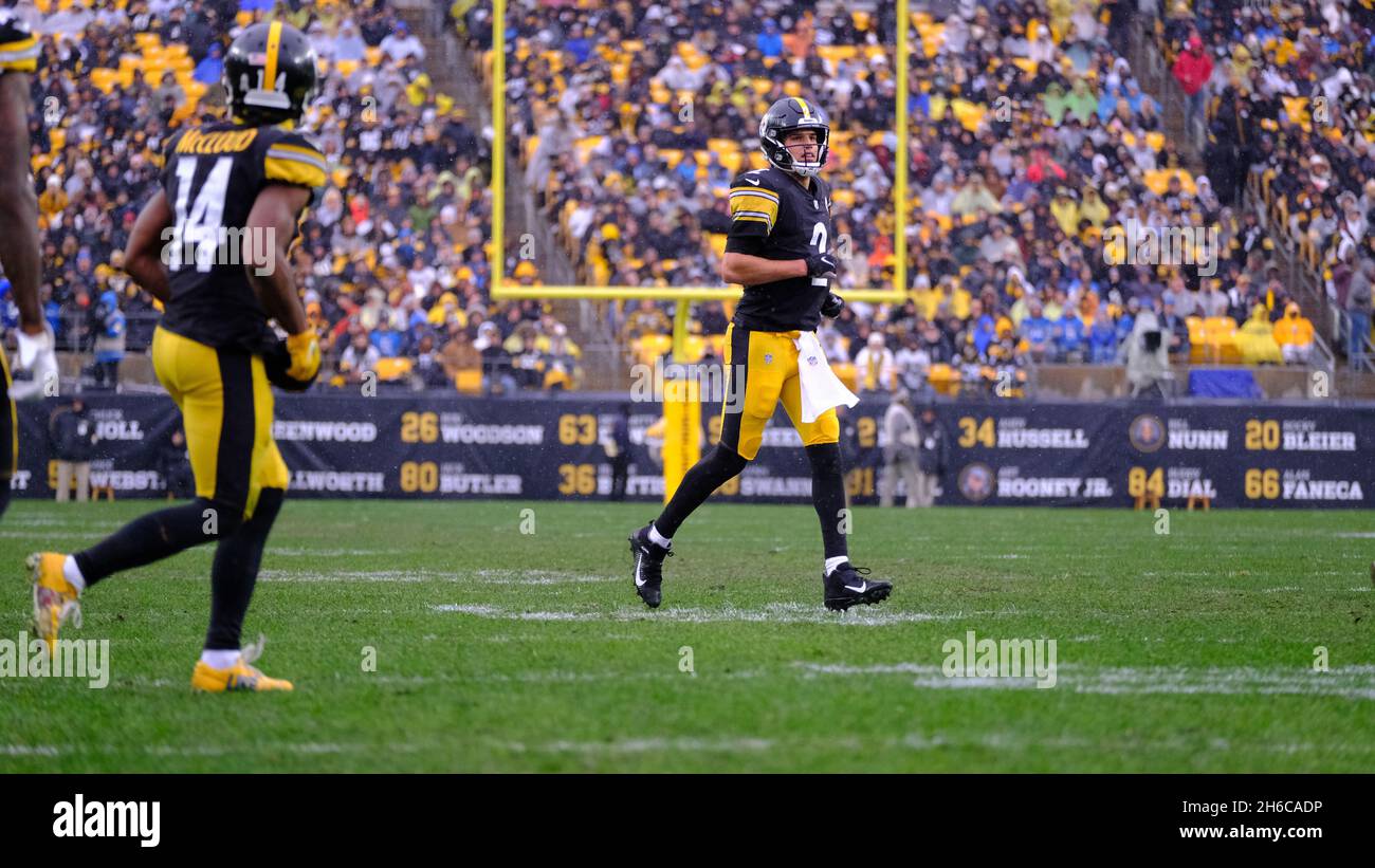November 14th, 2021: Mason Rudolph #2 during the Pittsburgh Steelers vs ...