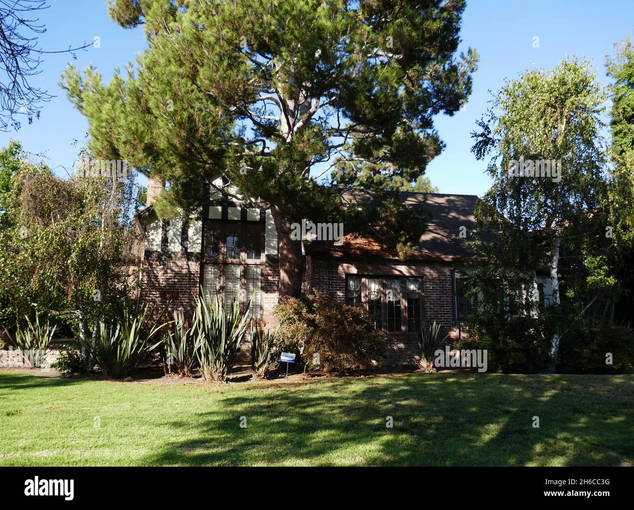 Grace milstein hi-res stock photography and images - Alamy