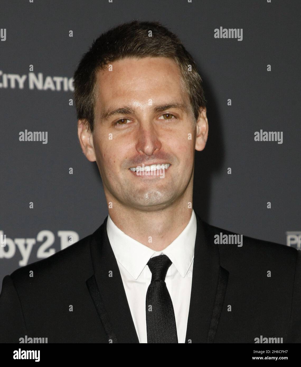Evan Spiegel Bio