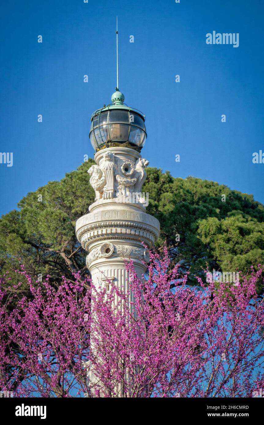 The lighthouse of Gianicolo- Rome Italy Stock Photo - Alamy