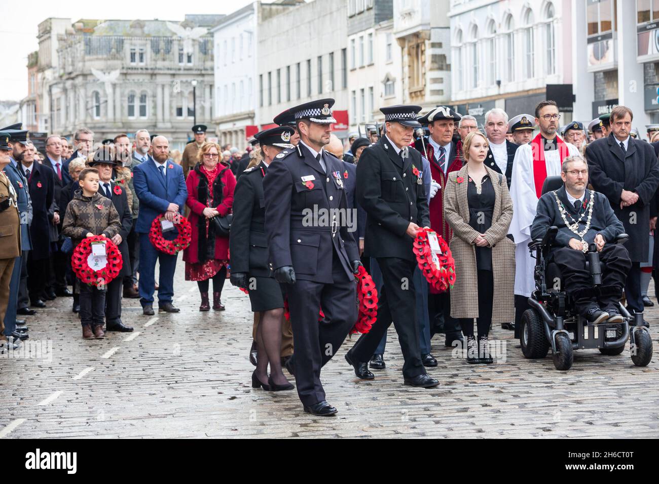 Dignitaries attend a Wreath laying ceremony at the War Memorial in ...