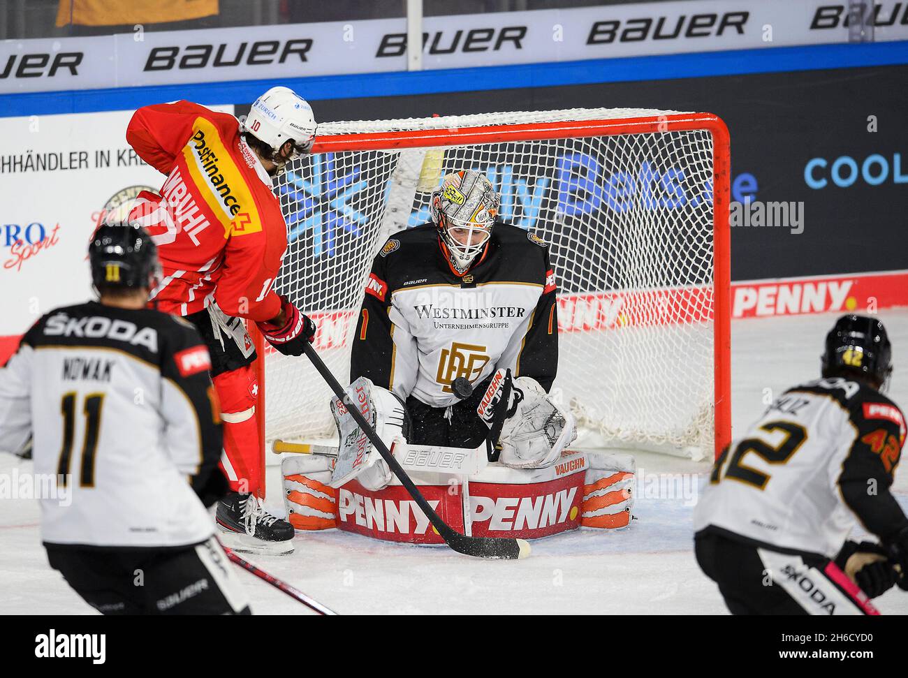 Andres ambuehl hi-res stock photography and images - Alamy