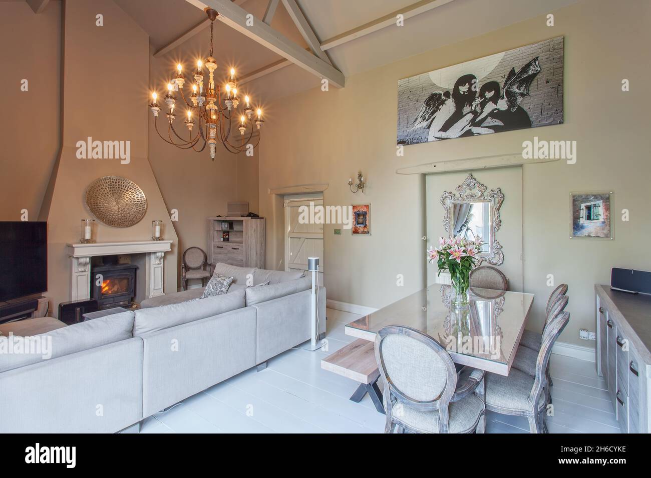 Barn Conversion High Resolution Stock Photography and Images - Alamy